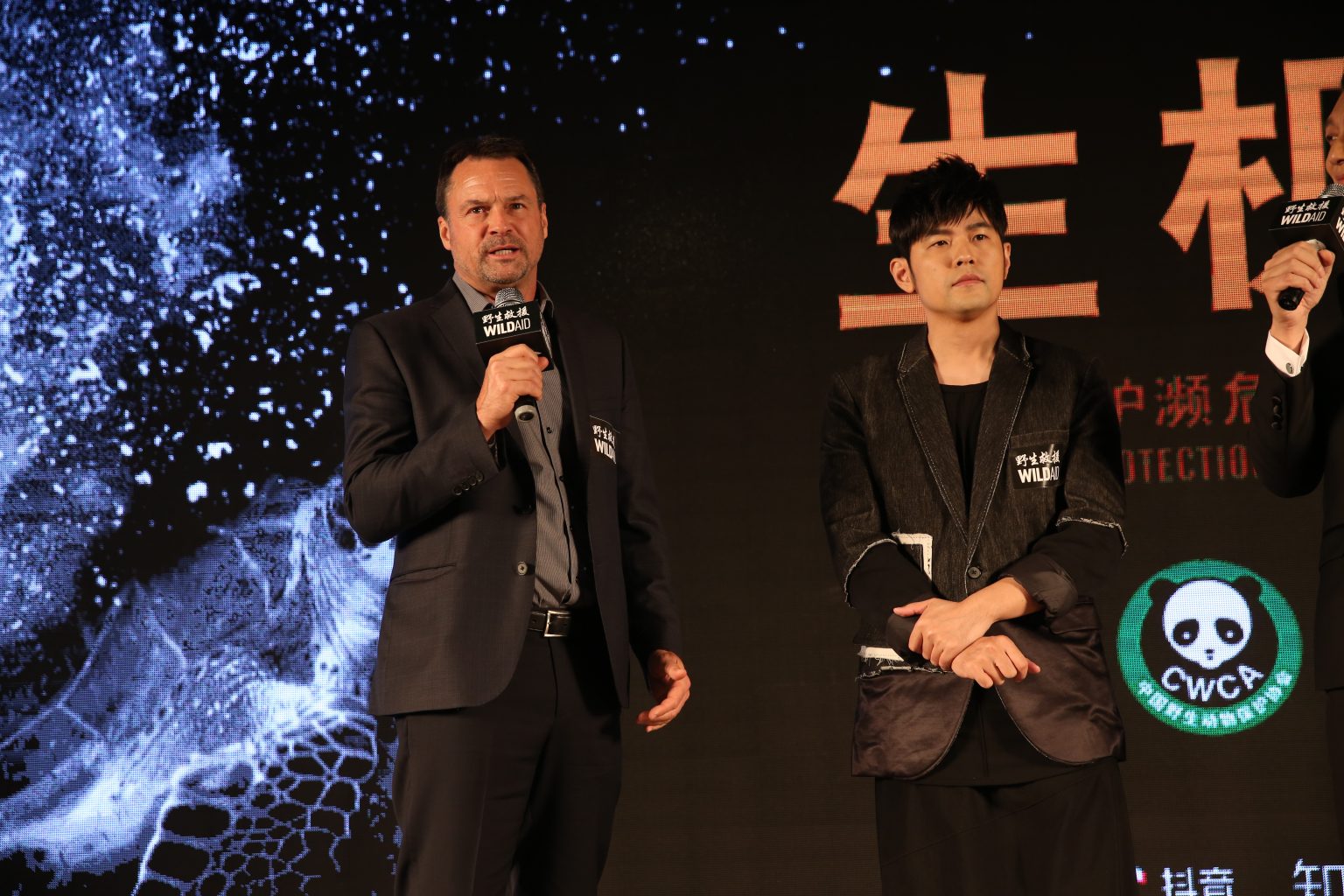 WildAid首席项目官John Baker署名文章：我看中国环境保护这十年 | 野生救援WildAid